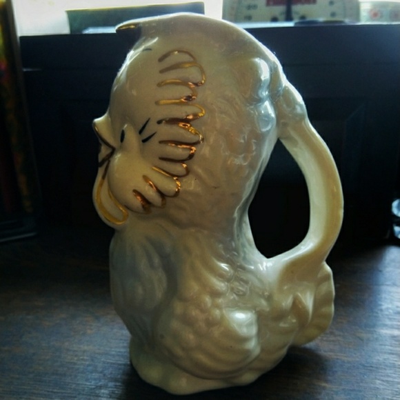 Vintage | Kitchen | Vintage Shawnee Chickadee Creamer Blue And Gold ...